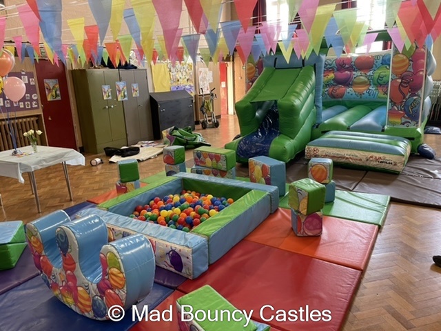 Local bouncy castle & soft play hire - Bouncy Castle Hire Northampton ...